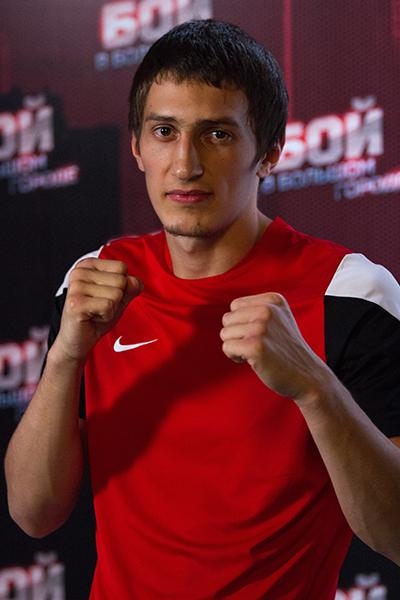 Заур Абдуллаев - боксер чемпион